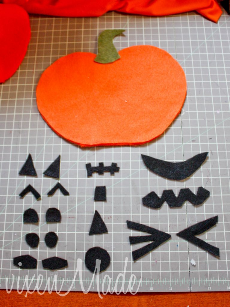 Felt Jack-o-Lantern Activity | Fun Family Crafts
