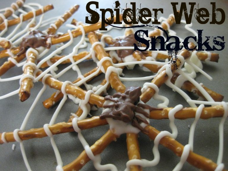 Spider Web Snacks | Fun Family Crafts