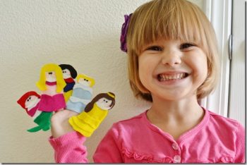 Disney Princess Finger Puppets | Fun Family Crafts