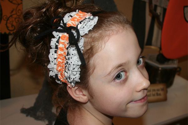 Halloween Headbands | Fun Family Crafts