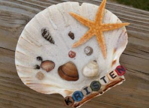 Personalized Seashell | Fun Family Crafts