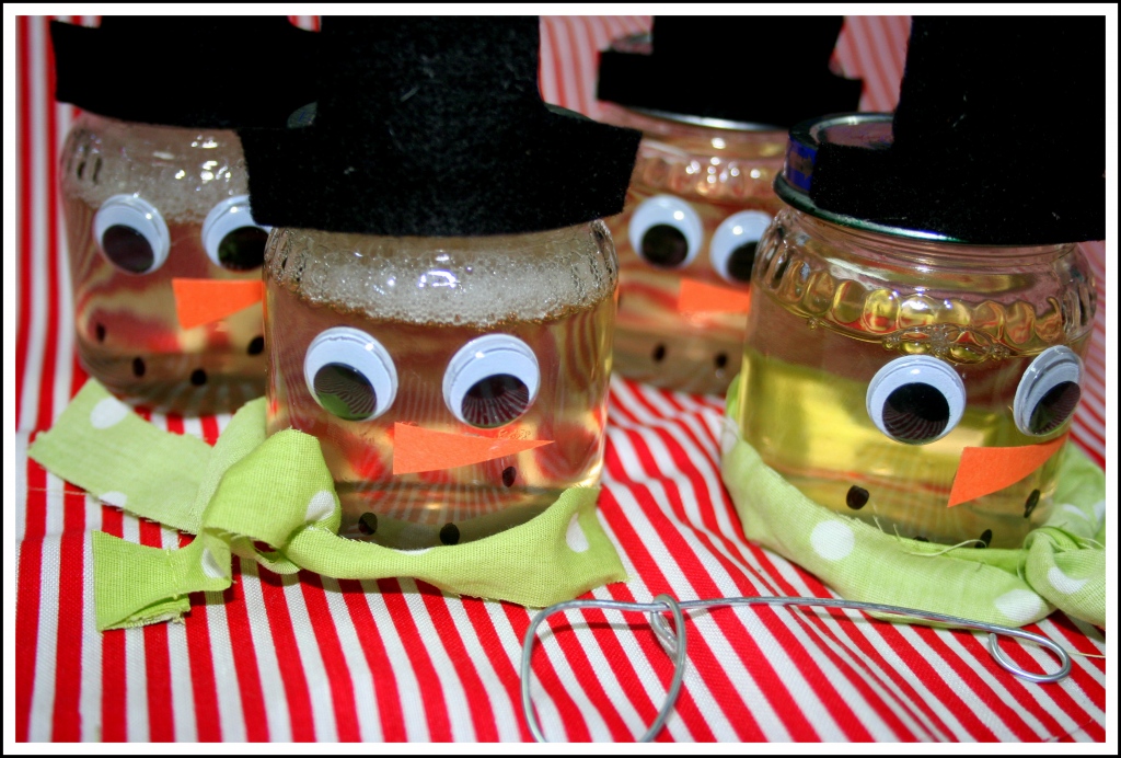 Snowman Bubbles | Fun Family Crafts