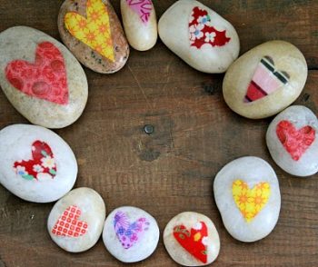 Love Rocks! | Fun Family Crafts