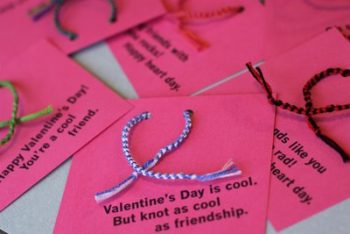 Valentine Friendship Bracelet | Fun Family Crafts