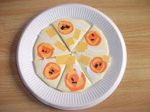 Origami Pizza | Fun Family Crafts