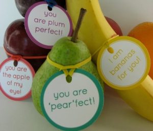 Fun Fruit Lunchbox Tags | Fun Family Crafts