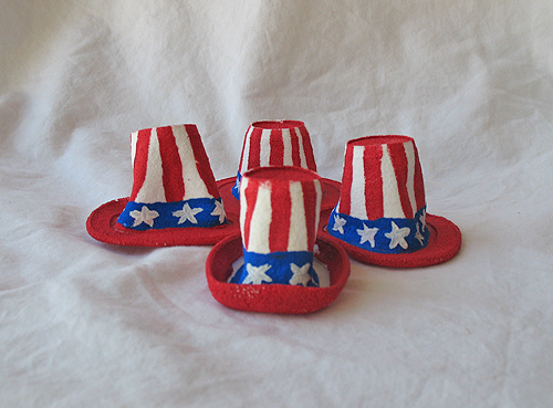 Miniature Uncle Sam’s Hats | Fun Family Crafts