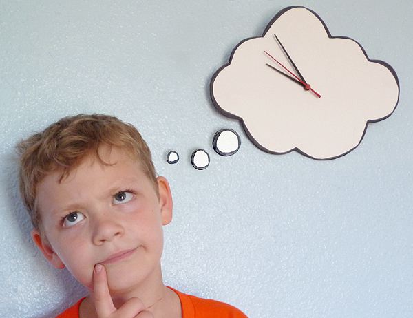 Thought Cloud Clock | Fun Family Crafts