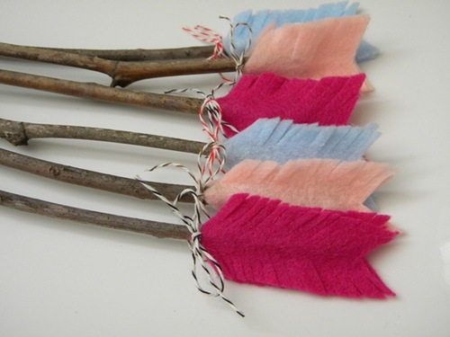 Twig Arrows | Fun Family Crafts