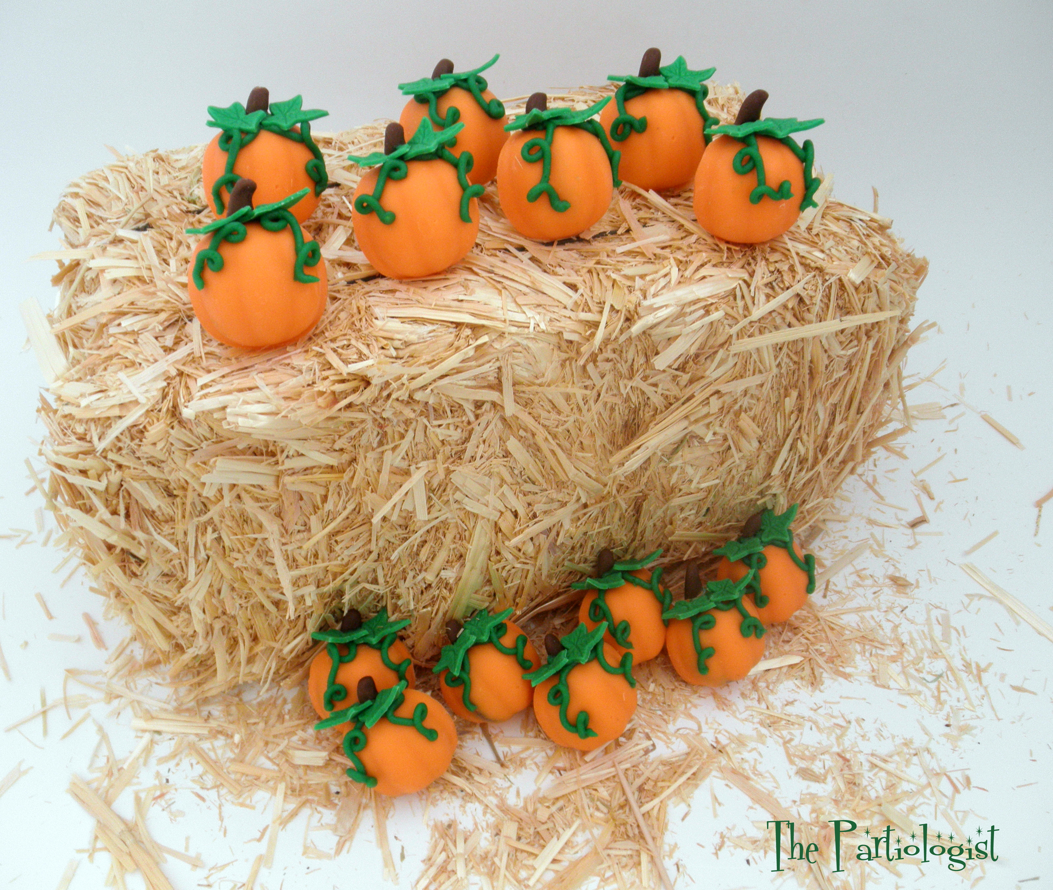 Mini Oreo Pumpkin Treats | Fun Family Crafts