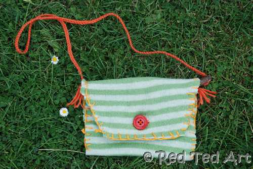 Nature Pouch | Fun Family Crafts