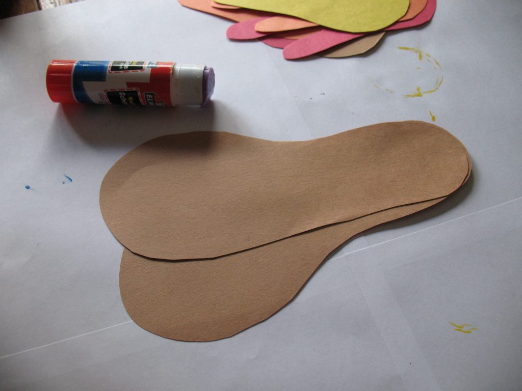 Hands and Feet Paper Turkey | Fun Family Crafts