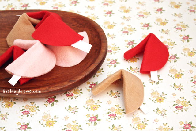 Felt Fortune Cookies | Fun Family Crafts
