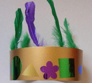 Mardi Gras Crown | Fun Family Crafts