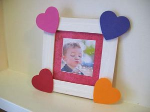 Craft Stick Heart Frame | Fun Family Crafts