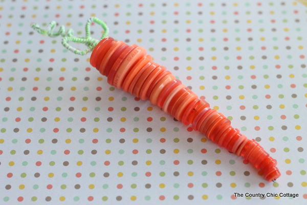 Button Carrot | Fun Family Crafts