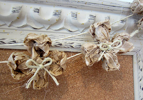 Rustic Shamrock Garland | Fun Family Crafts