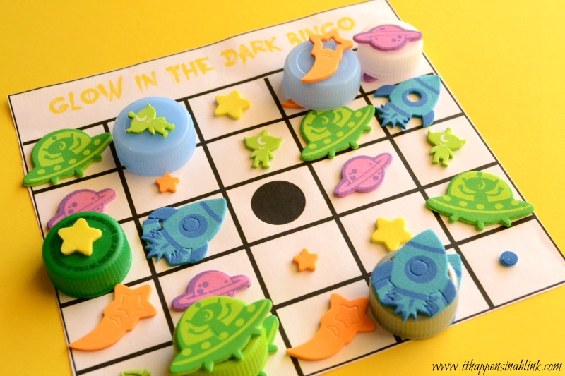 Glow in the Dark Bingo | Fun Family Crafts