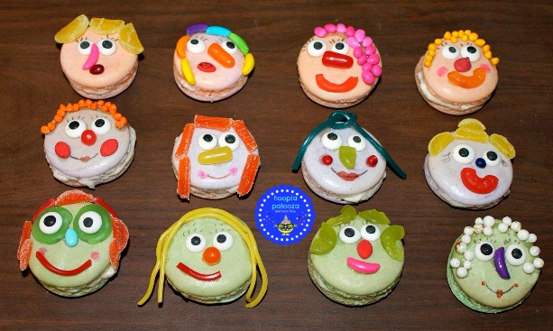 Mommy Macarons | Fun Family Crafts