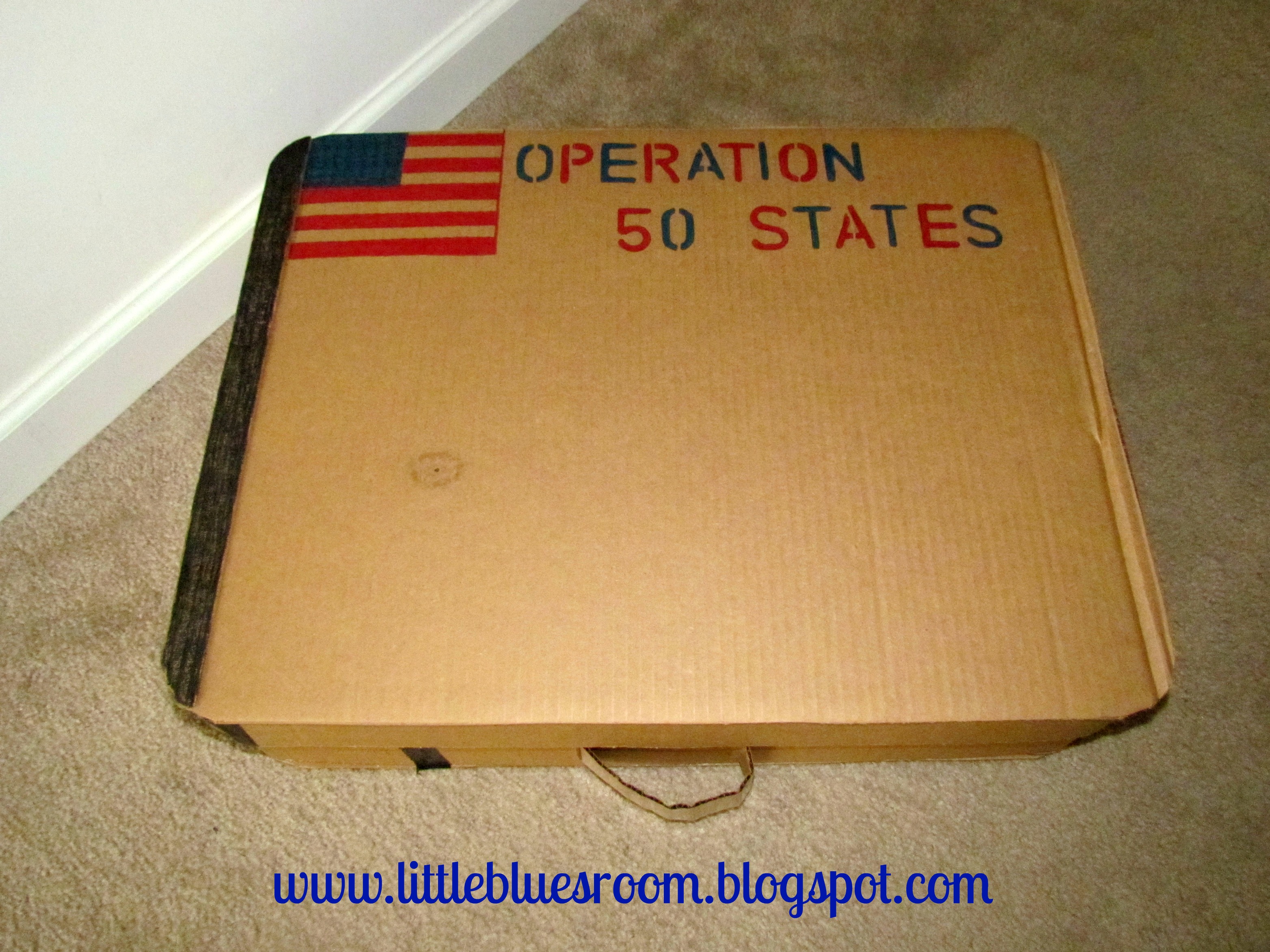 Packing Box Suitcase | Fun Family Crafts