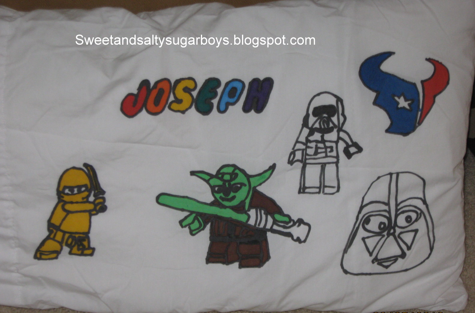 Pillowcase Drawing | Fun Family Crafts