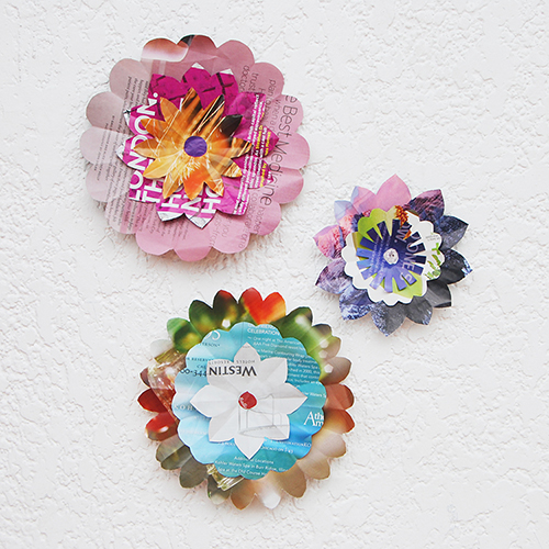 Magazine Paper Flowers | Fun Family Crafts