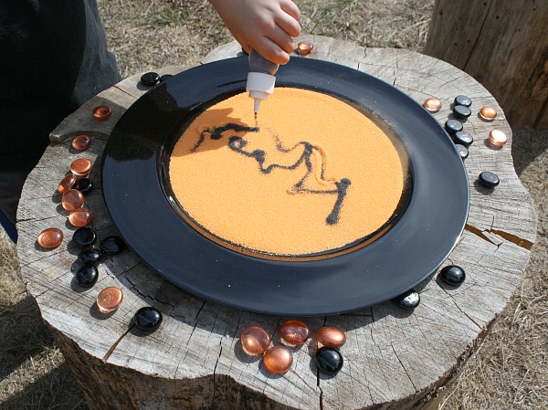Halloween Play with Sand & Glass Gems | Fun Family Crafts