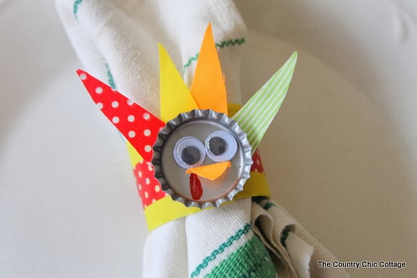 Bottle Cap Turkey Napkin Rings | Fun Family Crafts
