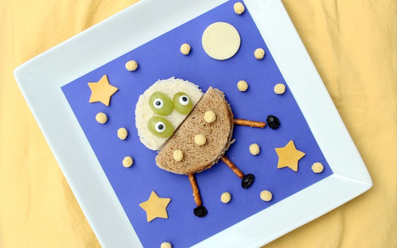 UFO Sandwich | Fun Family Crafts