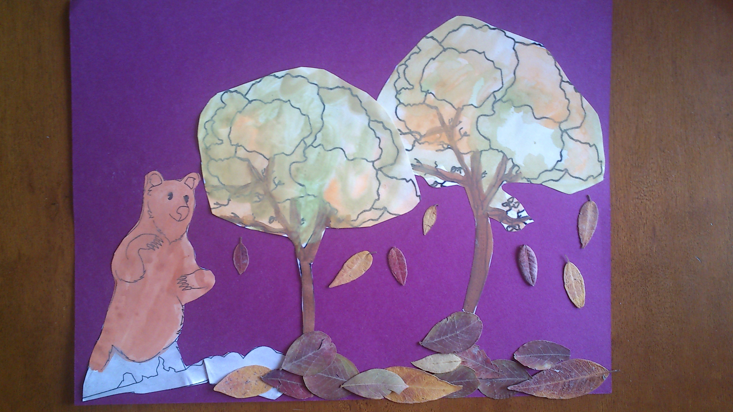 Bear and the Falling Leaves | Fun Family Crafts