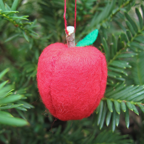 Felt Apple Ornament | Fun Family Crafts