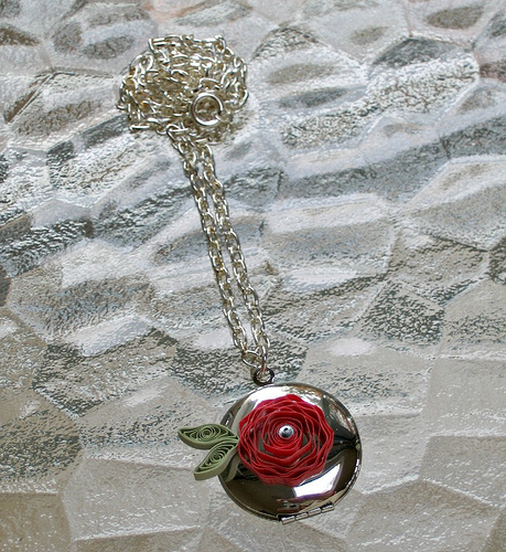 Quilled Flower Locket | Fun Family Crafts