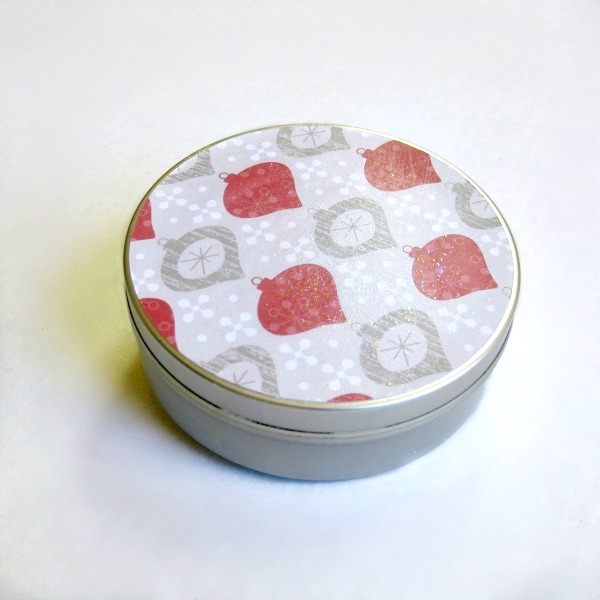 Easy Upcycled Retro Tin | Fun Family Crafts