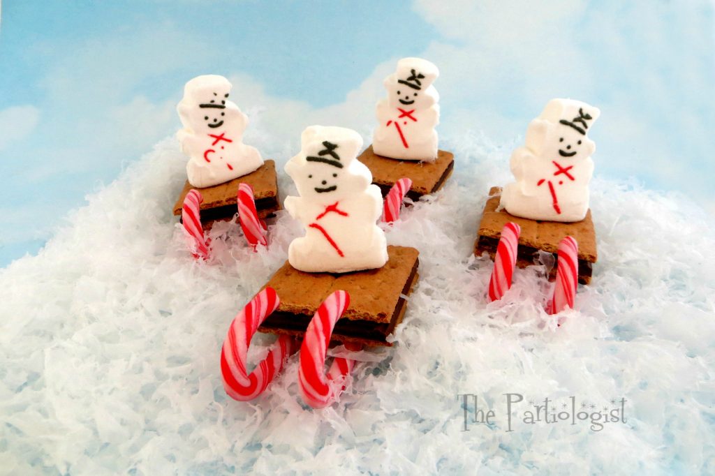 Sledding Snowman S'mores | Fun Family Crafts