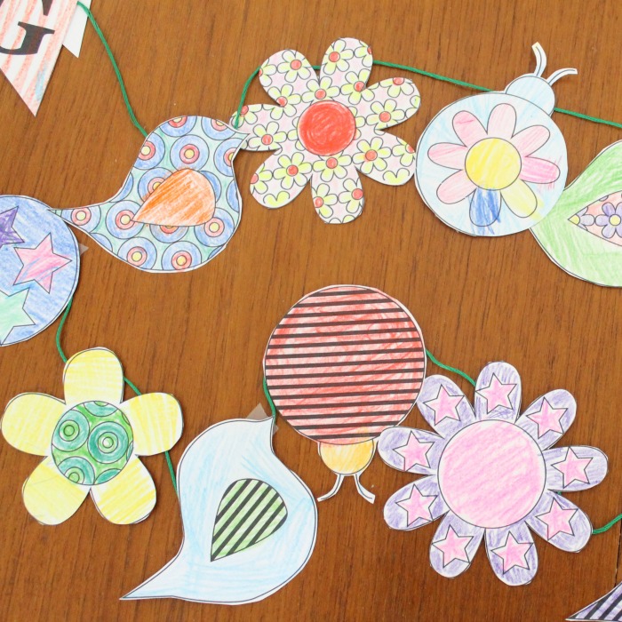 Color a Spring Banner | Fun Family Crafts