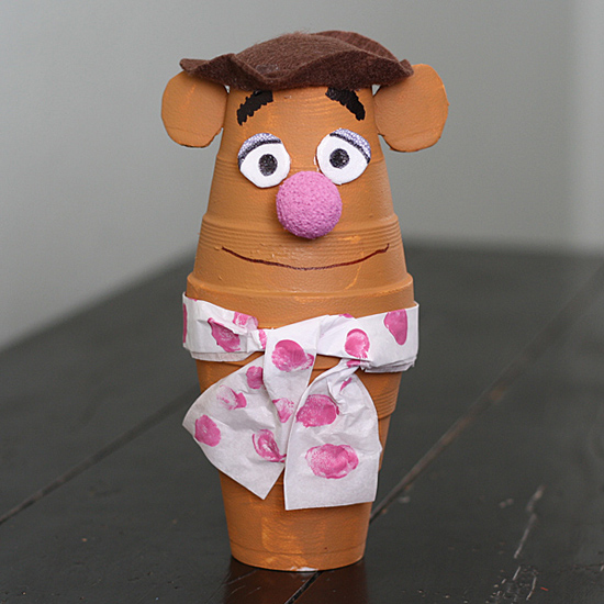 Foam Cup Fozzie Bear | Fun Family Crafts