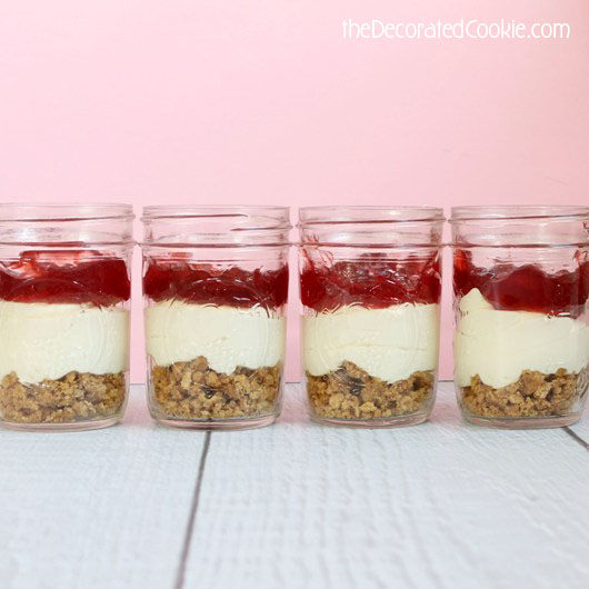 No-bake Cheesecake Jars | Fun Family Crafts
