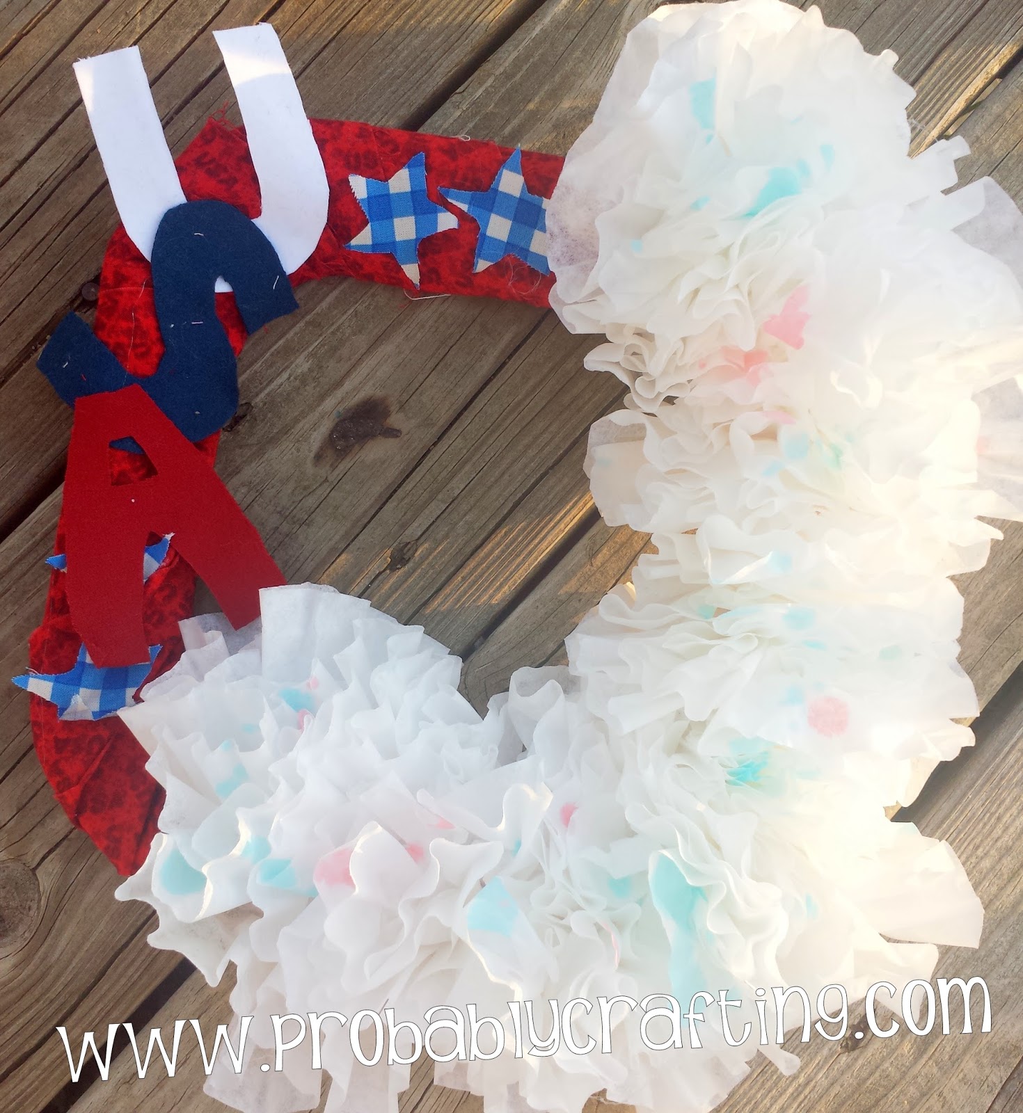 Patriotic Wreath Craft | Fun Family Crafts