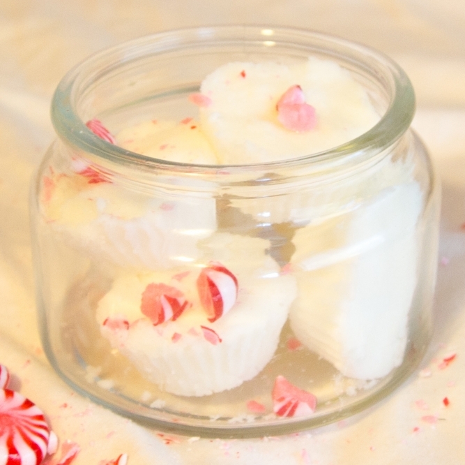 Candy Cane Bath Bombs | Fun Family Crafts