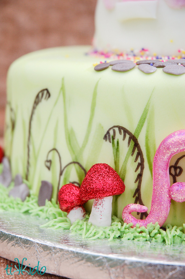 Sparkly Gum Paste Toadstool | Fun Family Crafts