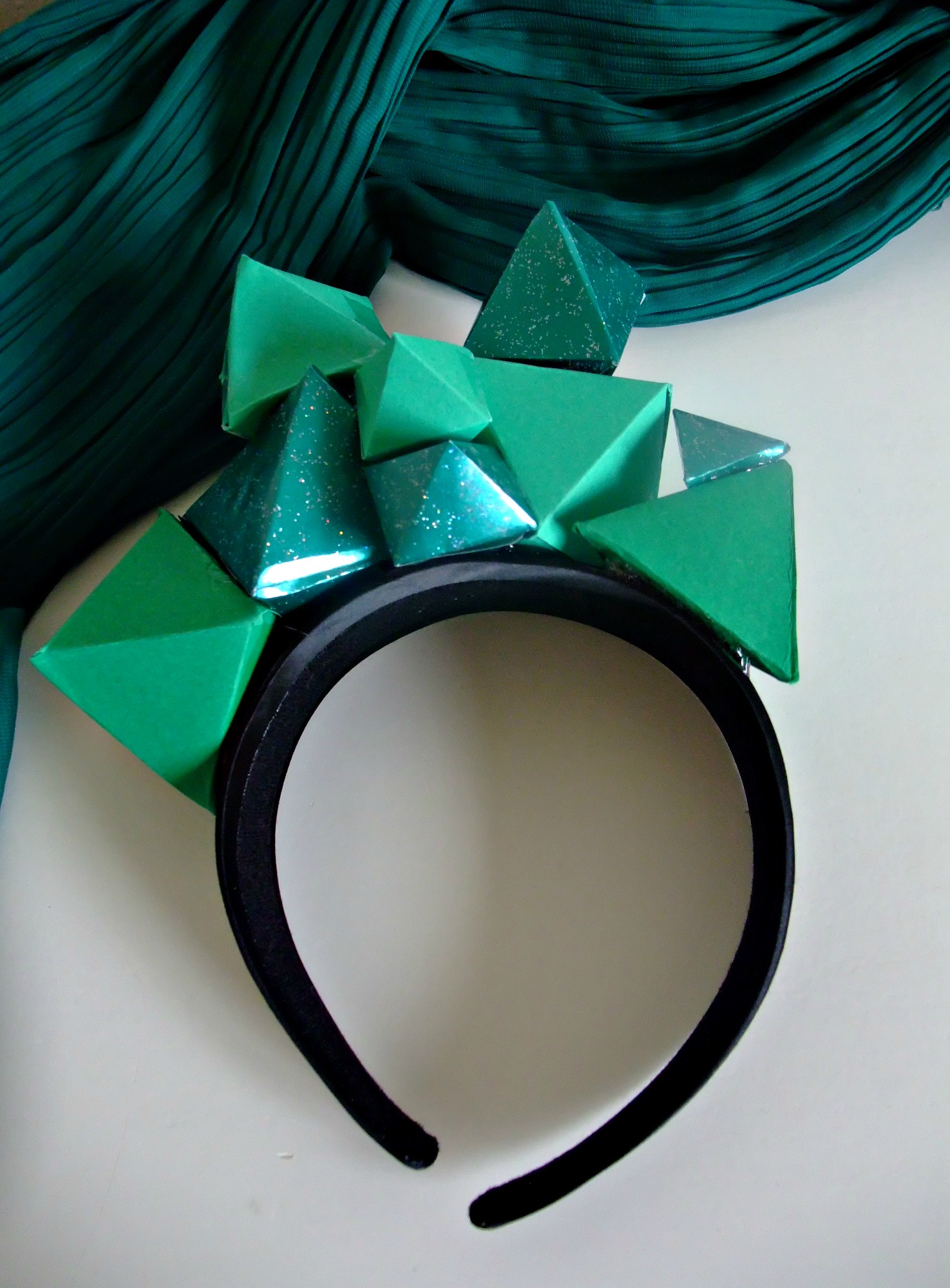 Emerald City Headband | Fun Family Crafts
