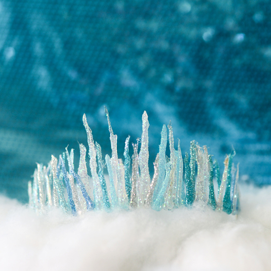 Frozen Elsa Crown | Fun Family Crafts