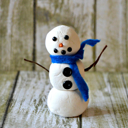 Clay Snowmen | Fun Family Crafts