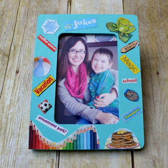 Collage Photo Frame | Fun Family Crafts