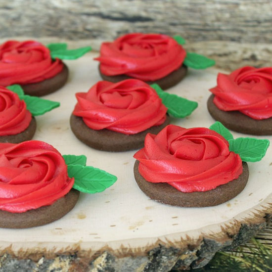 Buttercream Rose Cookies | Fun Family Crafts
