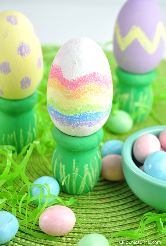 Wooden Chalkboard Easter Eggs | Fun Family Crafts