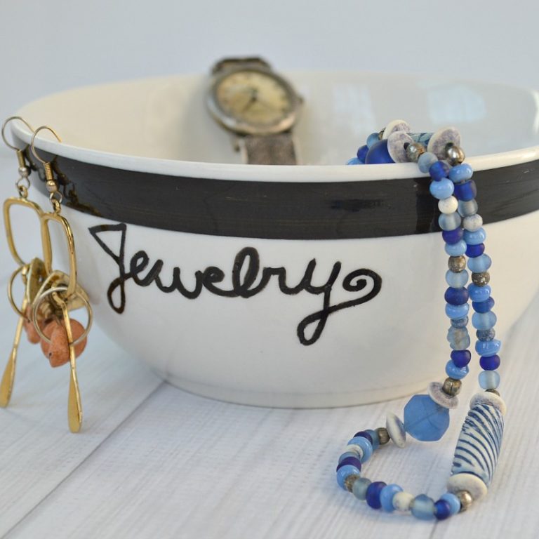 Personalized Jewelry Bowl | Fun Family Crafts