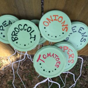 Jar Lid Garden Labels | Fun Family Crafts