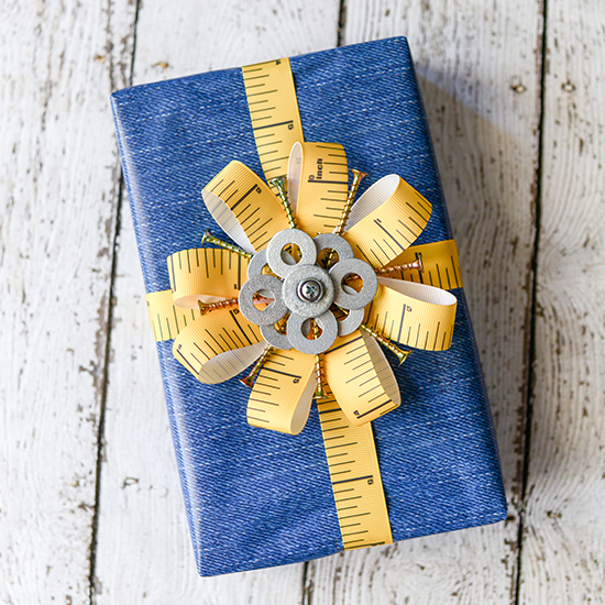 Hardware Store Bow | Fun Family Crafts