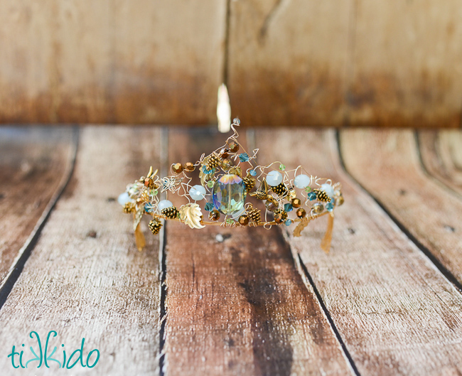 Modern Tiara for a Fairy Queen | Fun Family Crafts